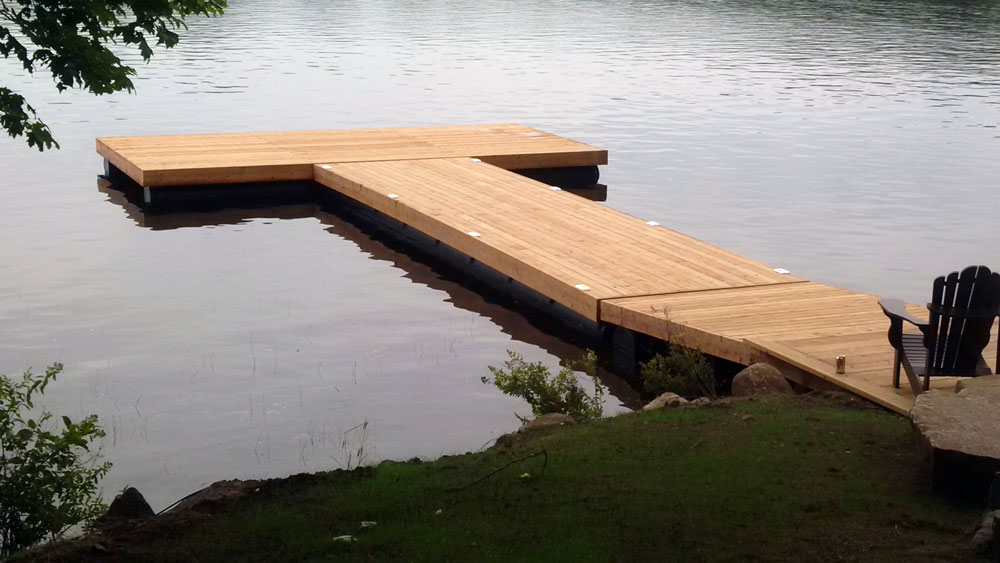 Plasticni pontoni za splavove, trimarane i katamarane | Pontoni Osecina